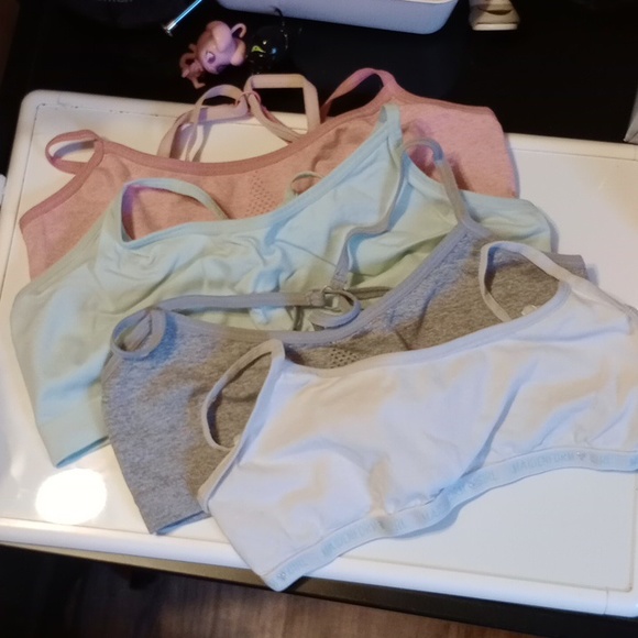 Accessories | 4 Pack Training Bras | Poshmark